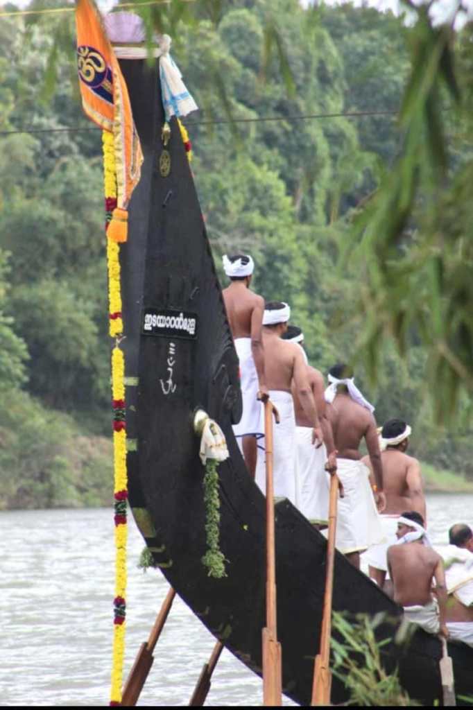 Onam Special Aranmula Boat Race at Pathanamthitta, Kerala - Kuntala's ...